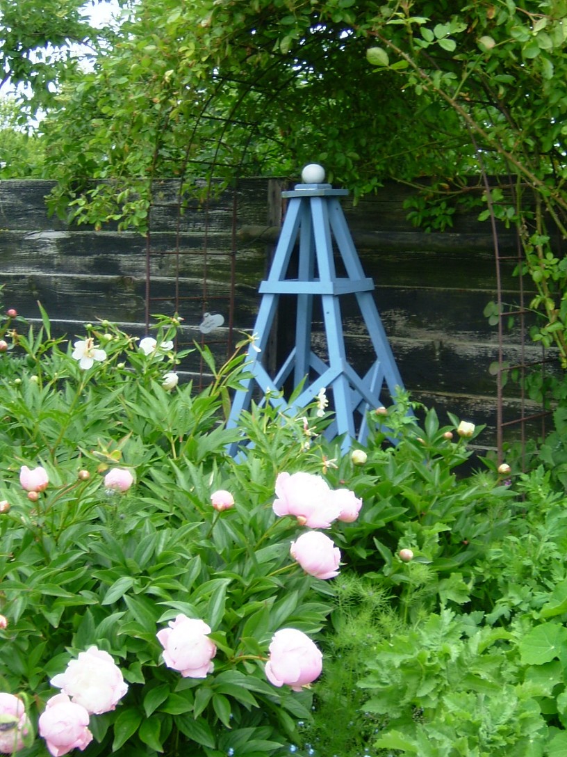 Obelisk DIY ( Do It Yourself)