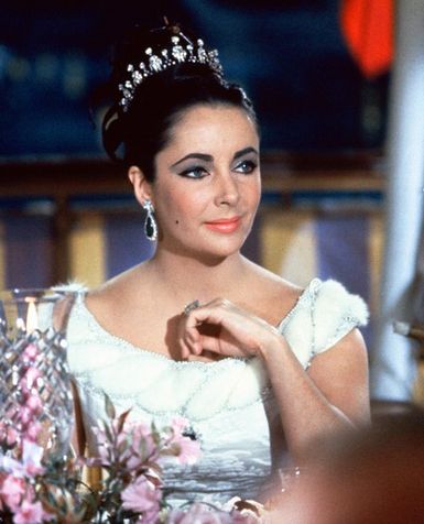 Life Below Zero: Screen Goddess Elizabeth Taylor Dies at 79 - Photos