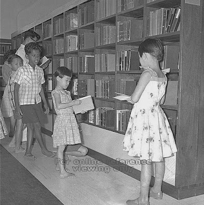Blog To Express: Ways Done in the Past - Public Library