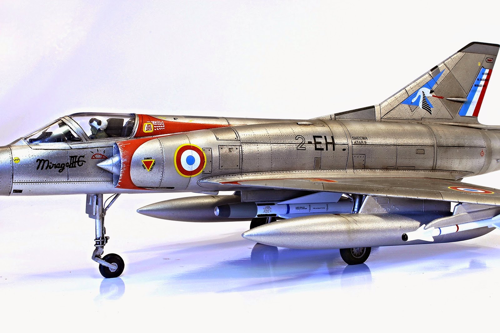 Istvan Michalko's scale models: Dassault Mirage III C - Academy ( ex ...