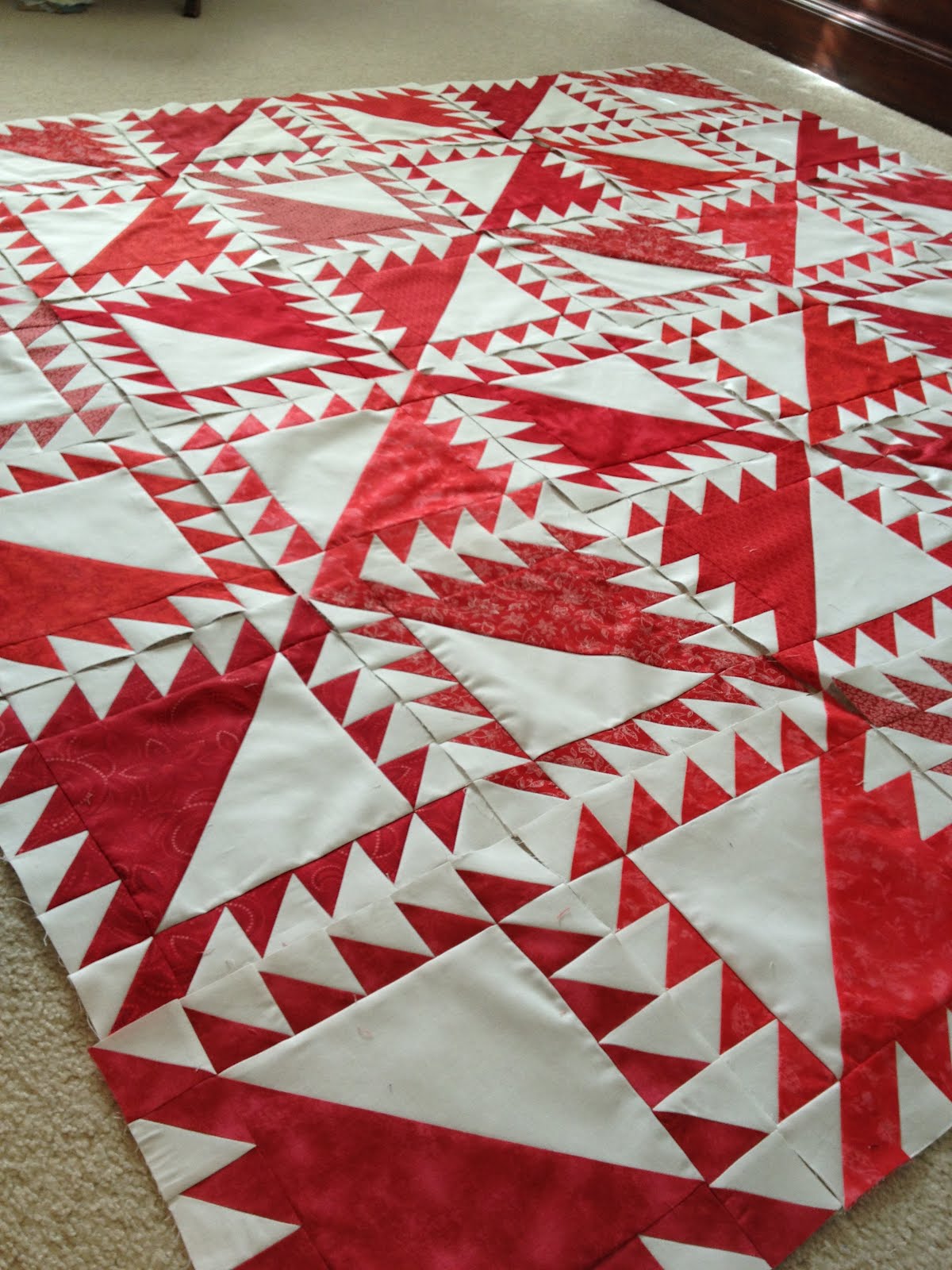 Red and White traditional Quilt | Quilts, Red and white quilts, Two ...