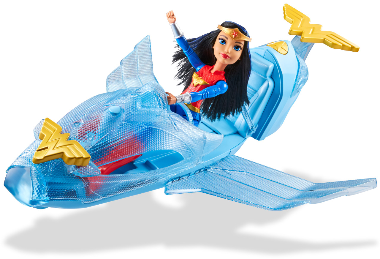 ¡DC Super Hero Girls Blog!: Foto promocional del Invisible Jet de ...