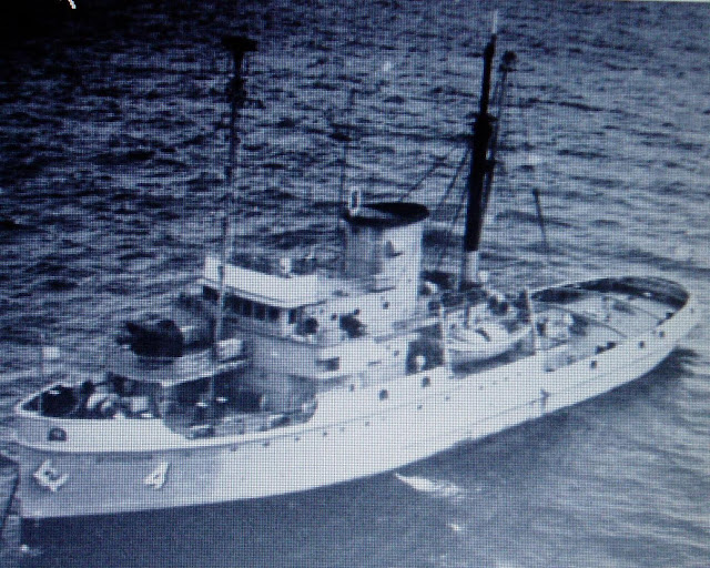 De Alguna Manera...: Aviso A.R.A. Thompson A-4... De Alguna Manera...