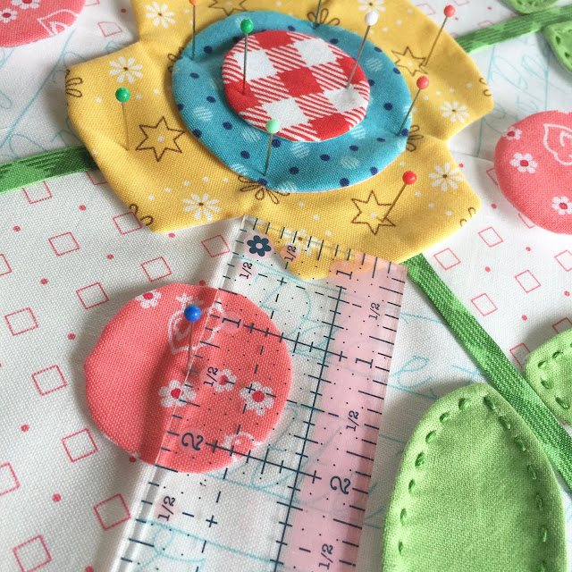 Bee In My Bonnet: Sew Simple Shapes Series - Week Two - Block 2 and ...