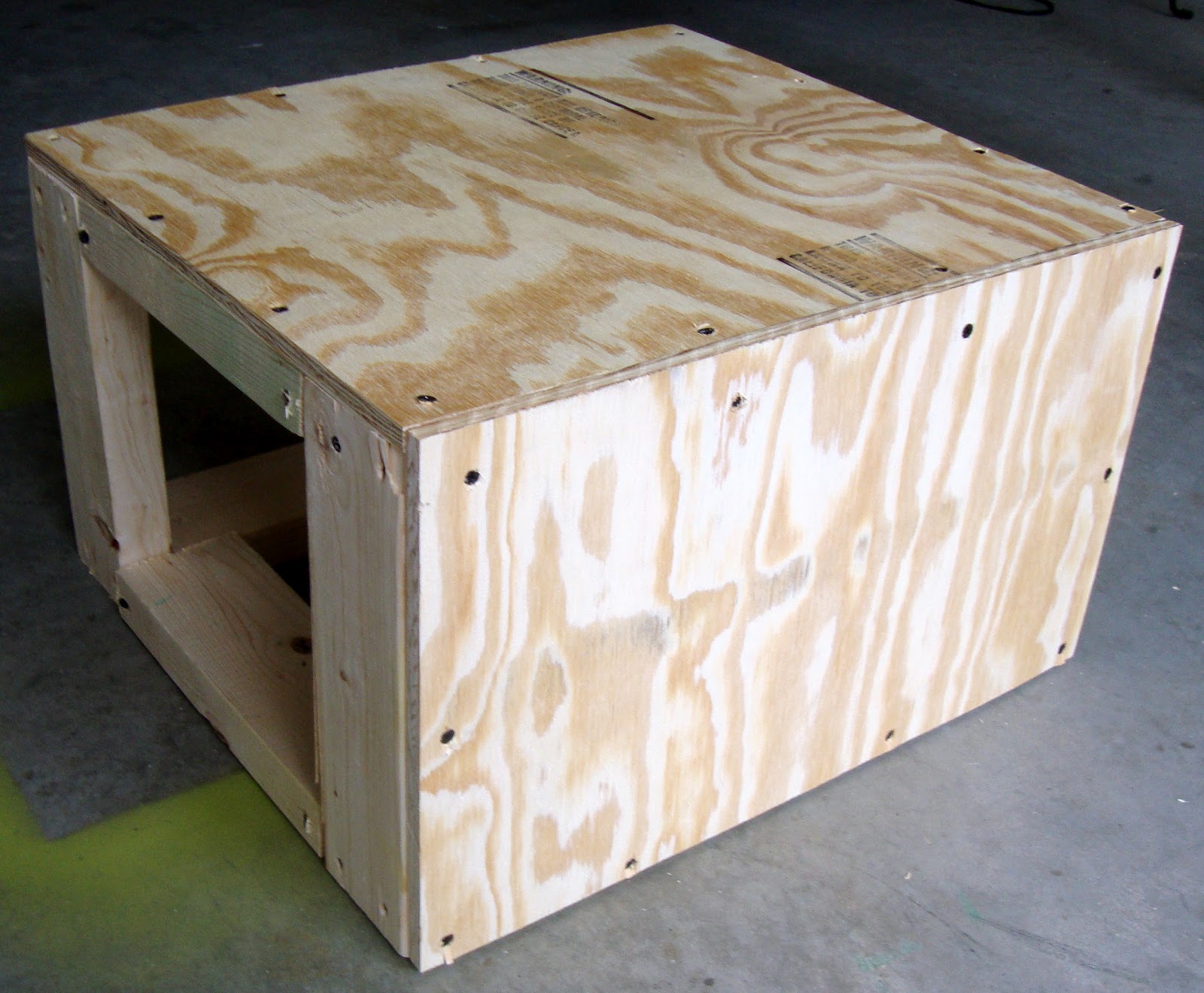 Back To The Board-Room: Project: 12”/18” Plyo Box