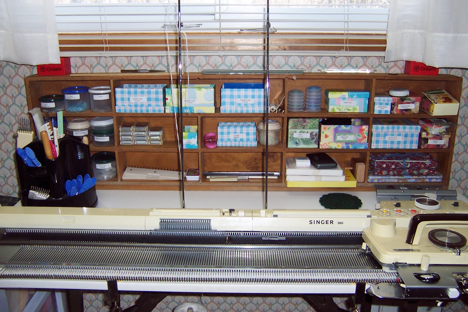 MARG'S KNITTING PLACE: My re-vamped knitting room