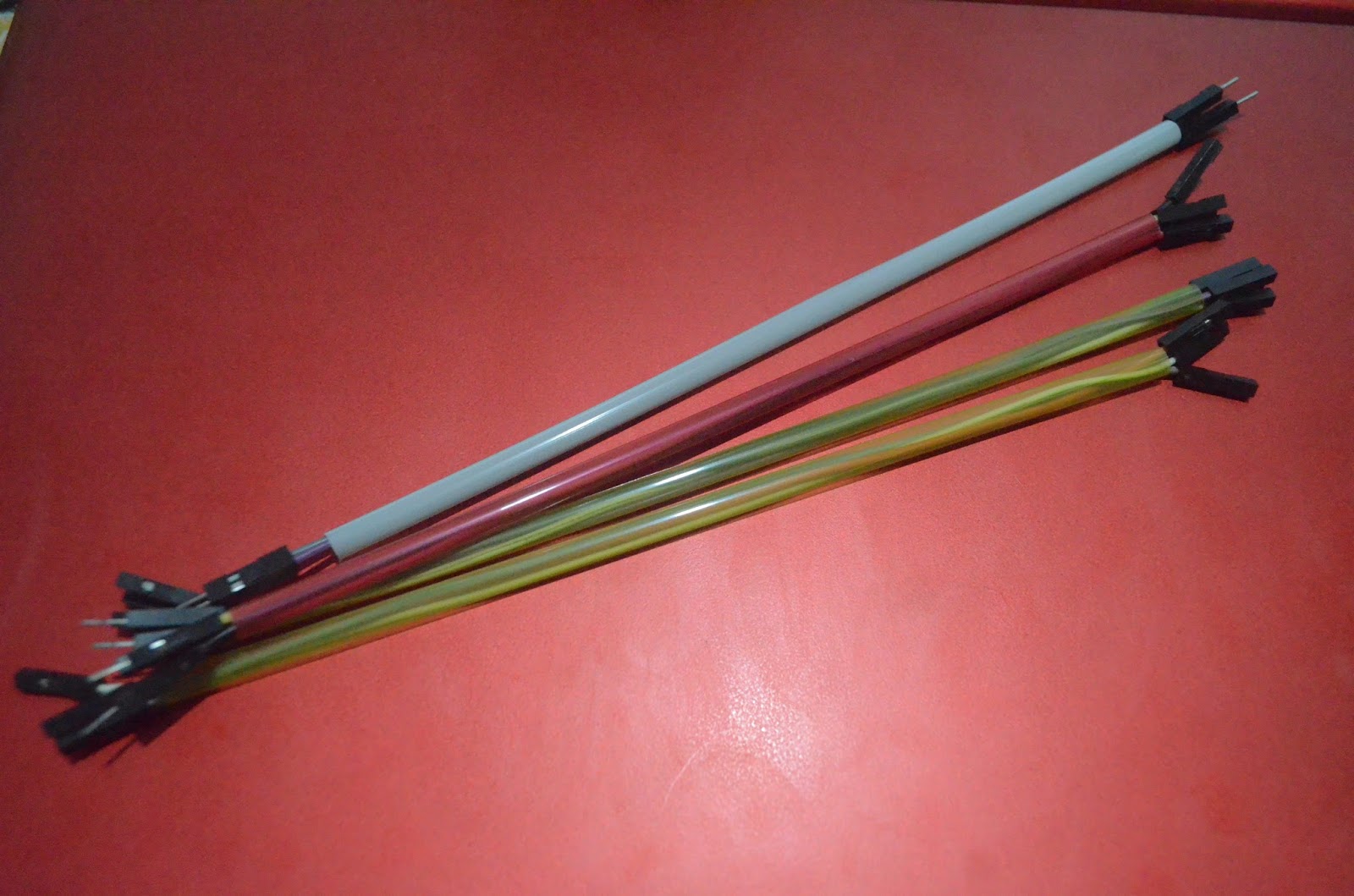 jrcrulida: Drinking Straw Wire Organizer