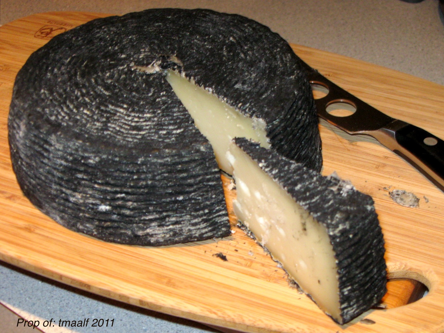 Two Men and a Little Farm: BEEKMAN BLAAK CHEESE REVIEW