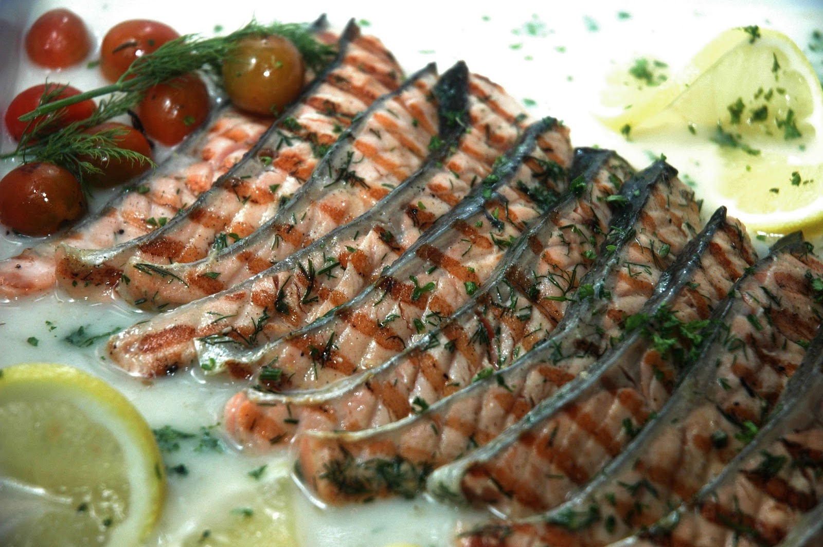 DUDE FOR FOOD: Fresh Catch: The Seafood Sunday Brunch at Spectrum