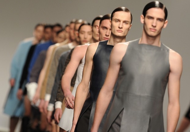 Rhonda's Escape: Unisex Fashion Trends and Gender Equality