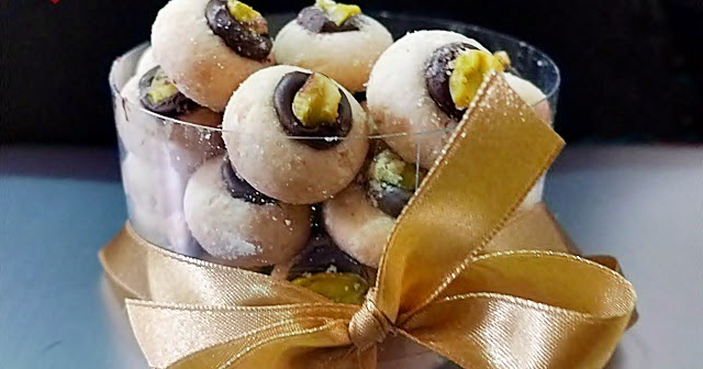 RUSSIAN COOKIE HOUSE: Cookie Perfection ~ Travel, Photographs and Lifestyle