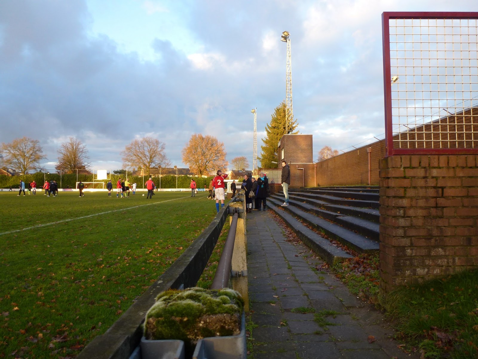 Extreme Football Tourism: NETHERLANDS: vv Rheden (1961-2016) / SC ...