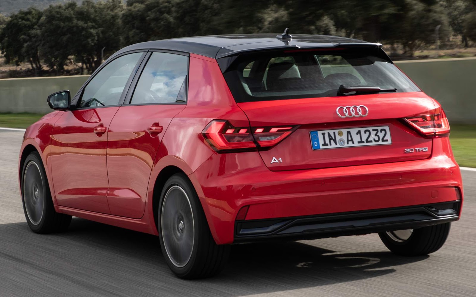 Novo Audi A1 30 TSI agrada pelo design e esportividade