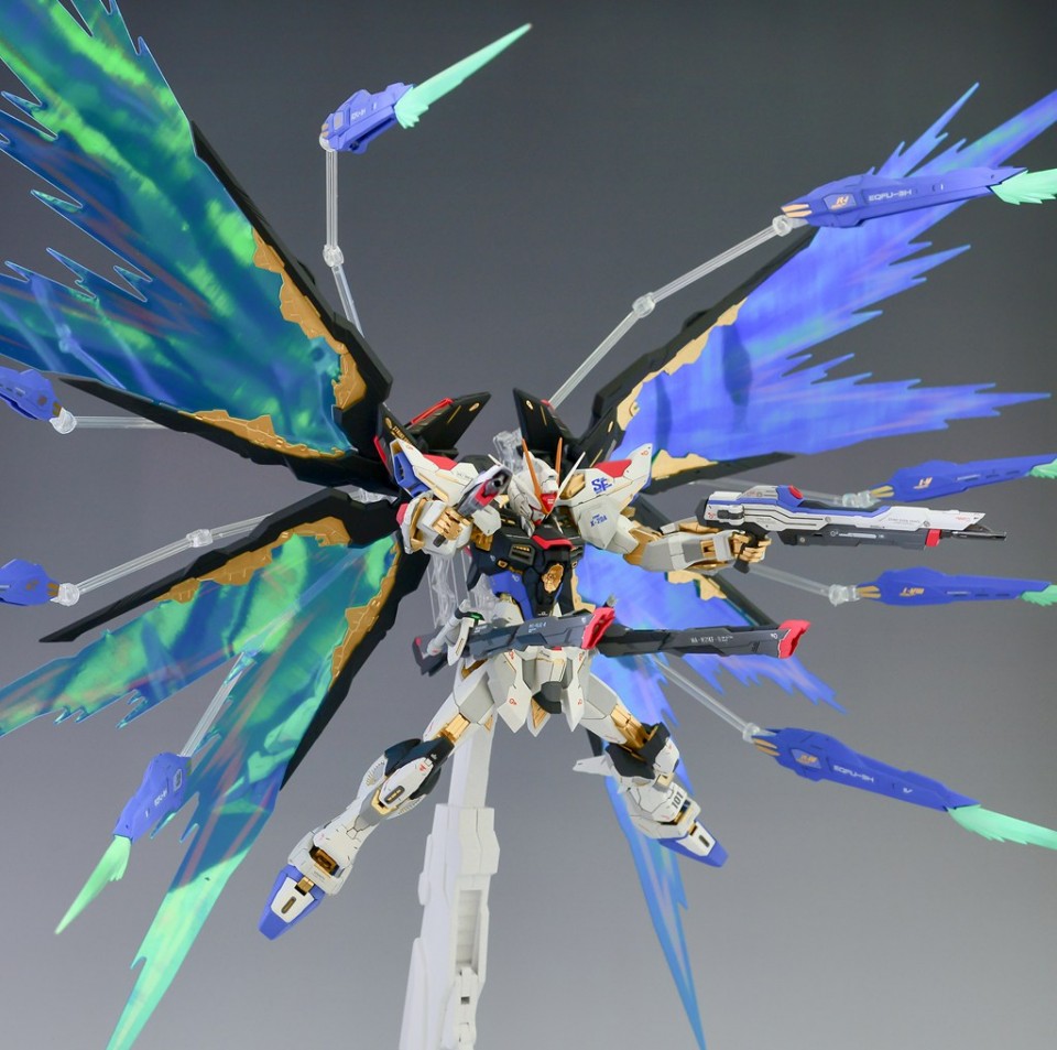 GUNDAM GUY: MB Strike Freedom Gundam - Painted Build