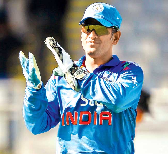 MS Dhoni Biography,Record and Lifestyle - Freshwap