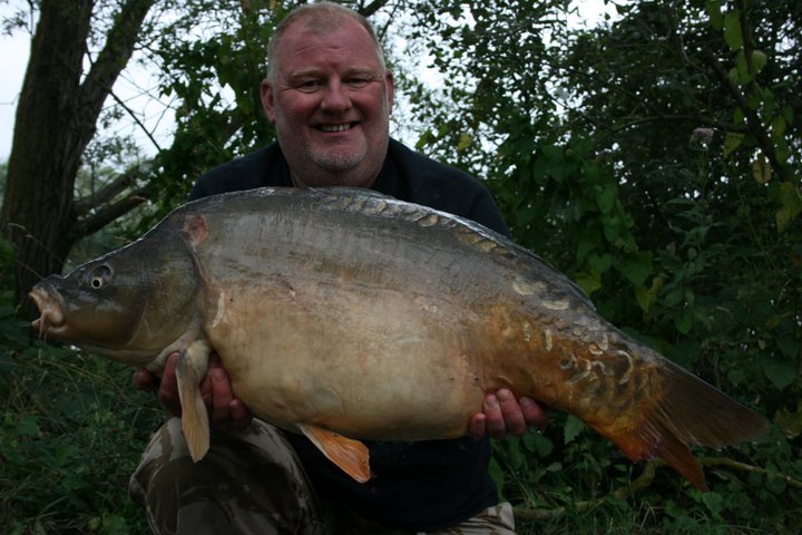 Carp fishing with Hortonfishing.com: Graviere de la Traque : Lee ...