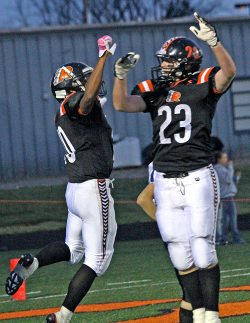 On the bleachers: Ronan downs No. 3 ranked Townsend