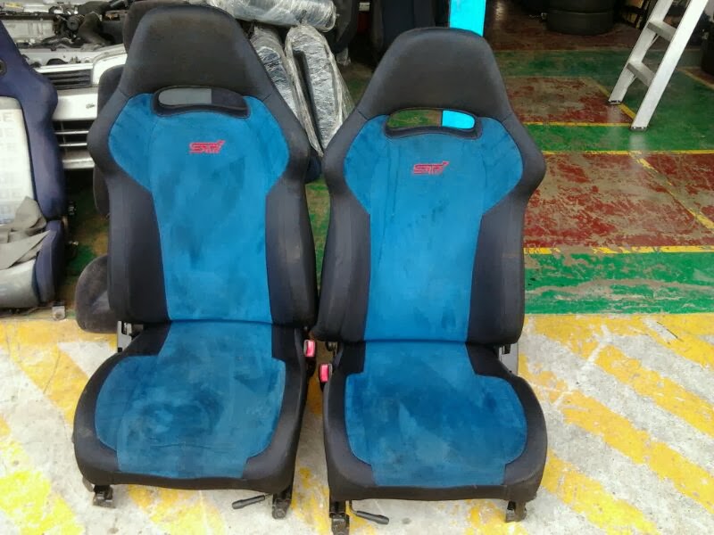 Dingz Garage: Seat subaru sti version 7
