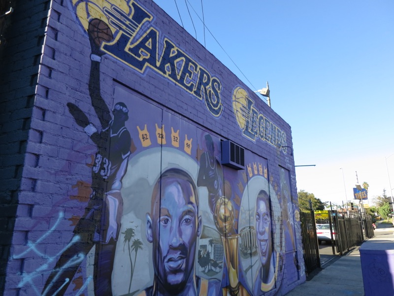 MELROSEandFAIRFAX: Lakers Love in LA~