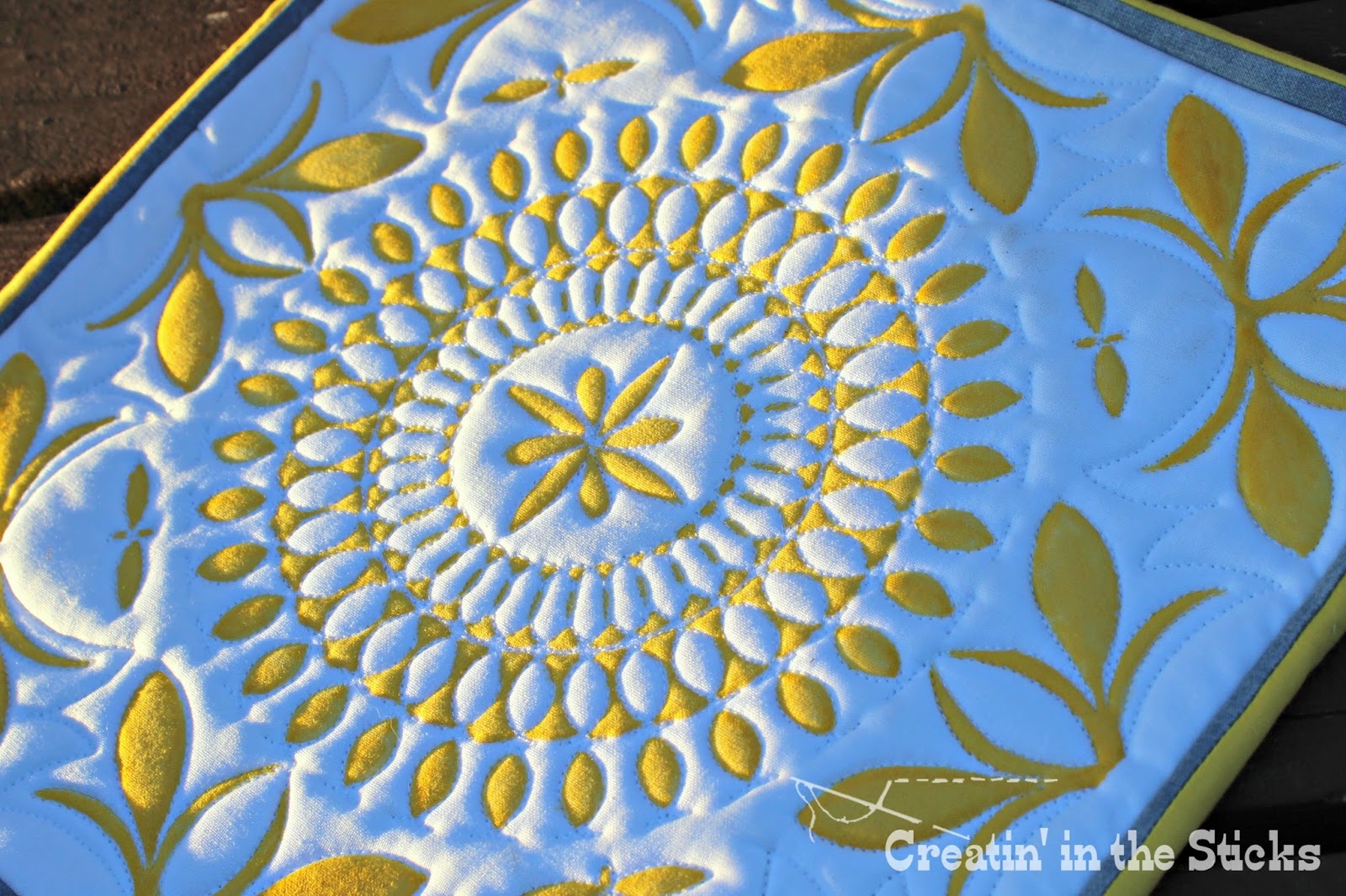 Creatin' in the Sticks: Yellow by Design - Mellow Yellow - Project ...