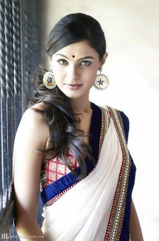 Latest Saree Fashion: Indian Saree Models