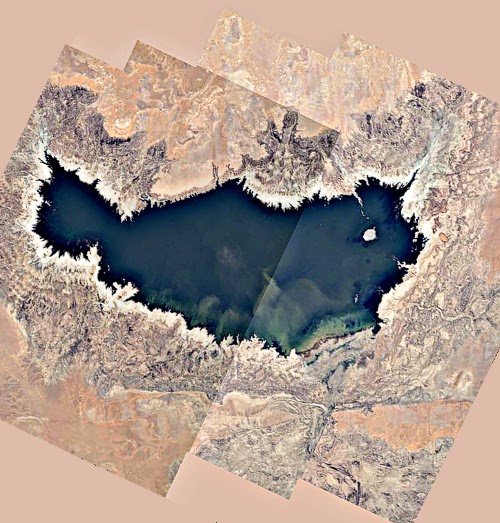 Stretching the Boundaries: Toshka Lakes from space