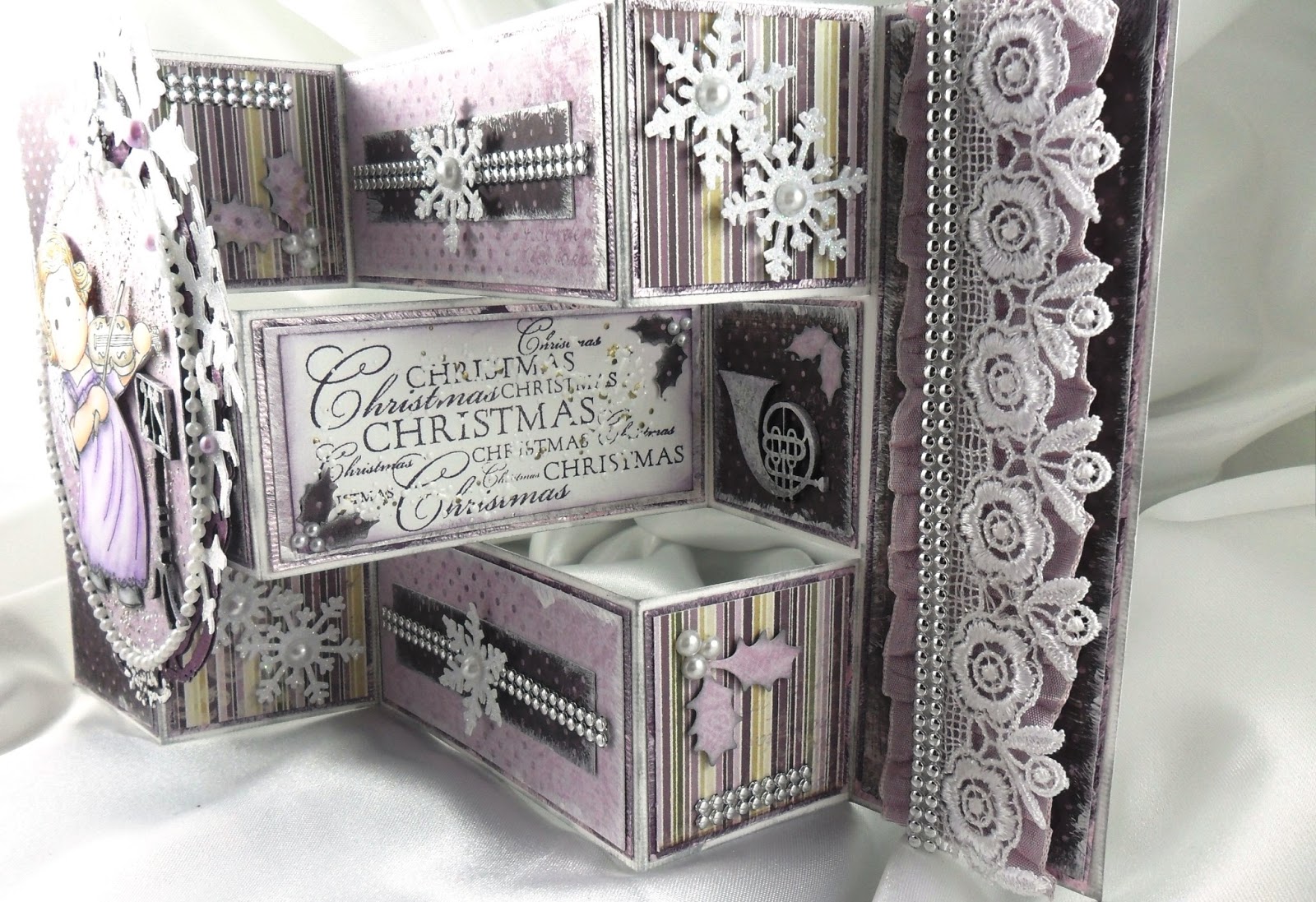 JenniferD's Blog: Tri-Fold Shutter Card Tutorial