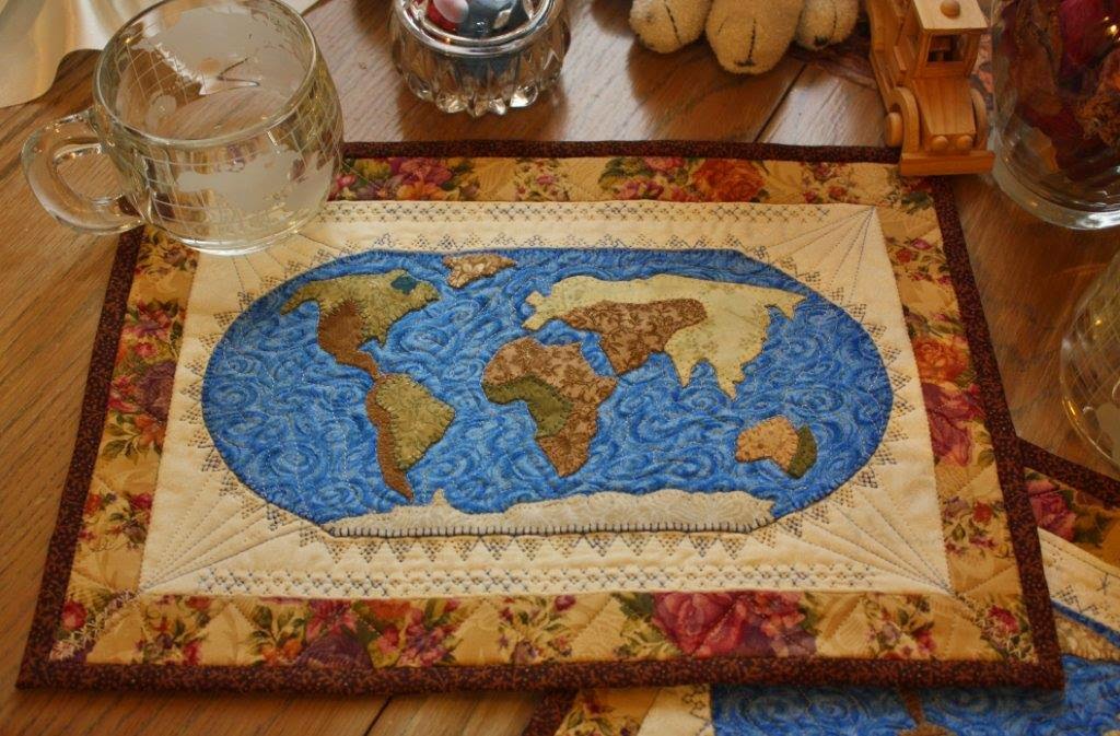 Sarah Lynn's Mitered Corner: World Map Placemats