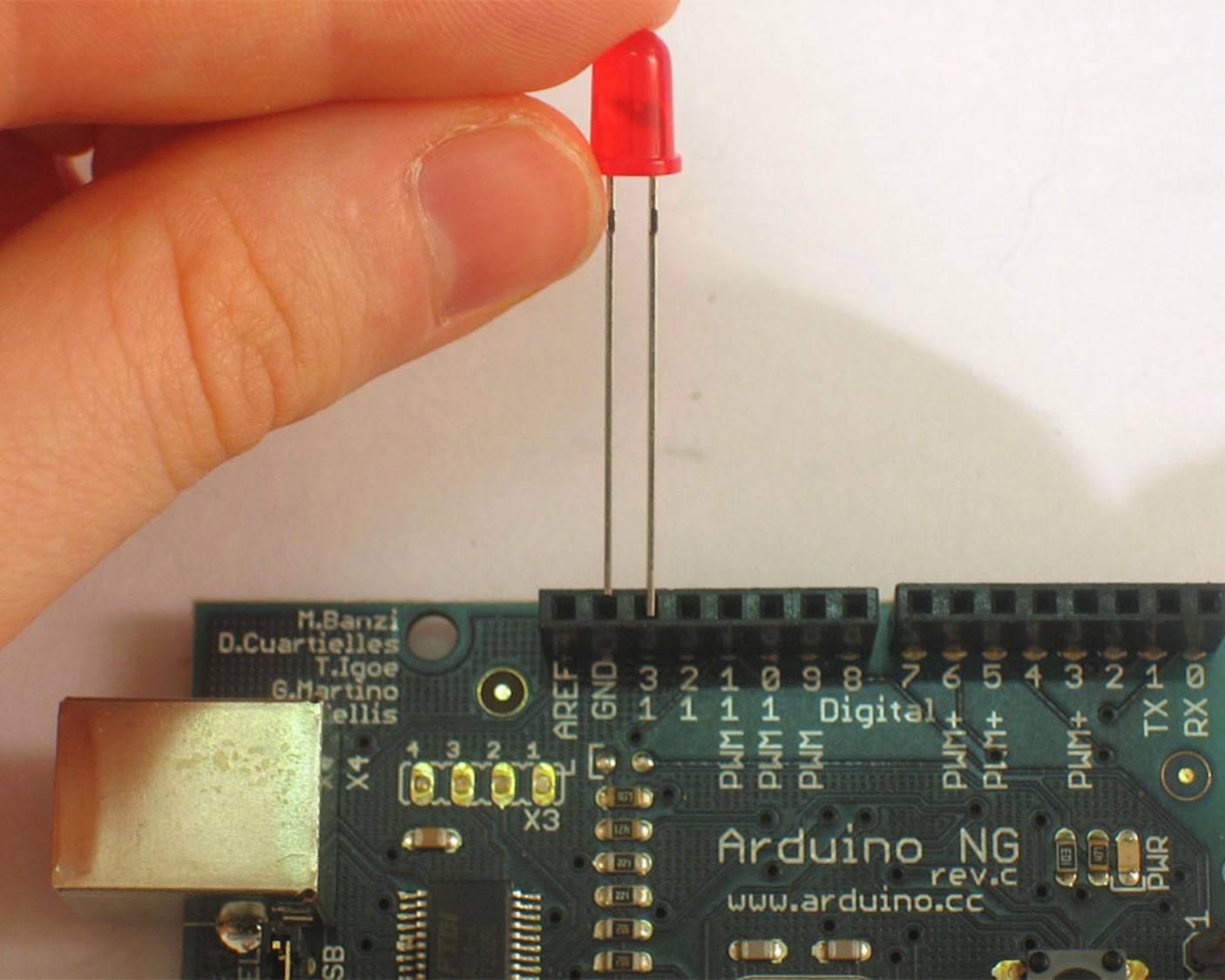 nuestra primera práctica con arduino