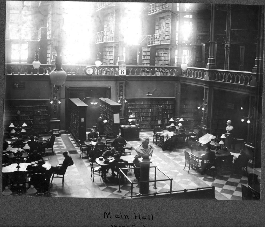 25 Gorgeous Photographs of the Cincinnati's Old Main Public Library ...