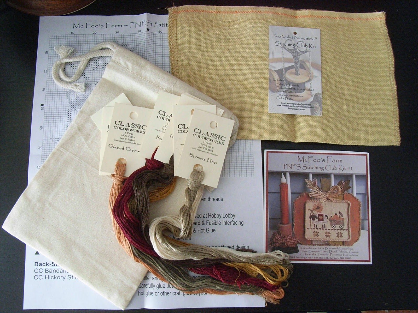 Miss ZELANIA: McFee´s Farm - Punch Needle & Primitive Stitcher