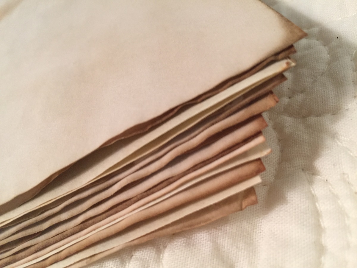 Miss Phoebe's Perch: Coffee-staining paper...