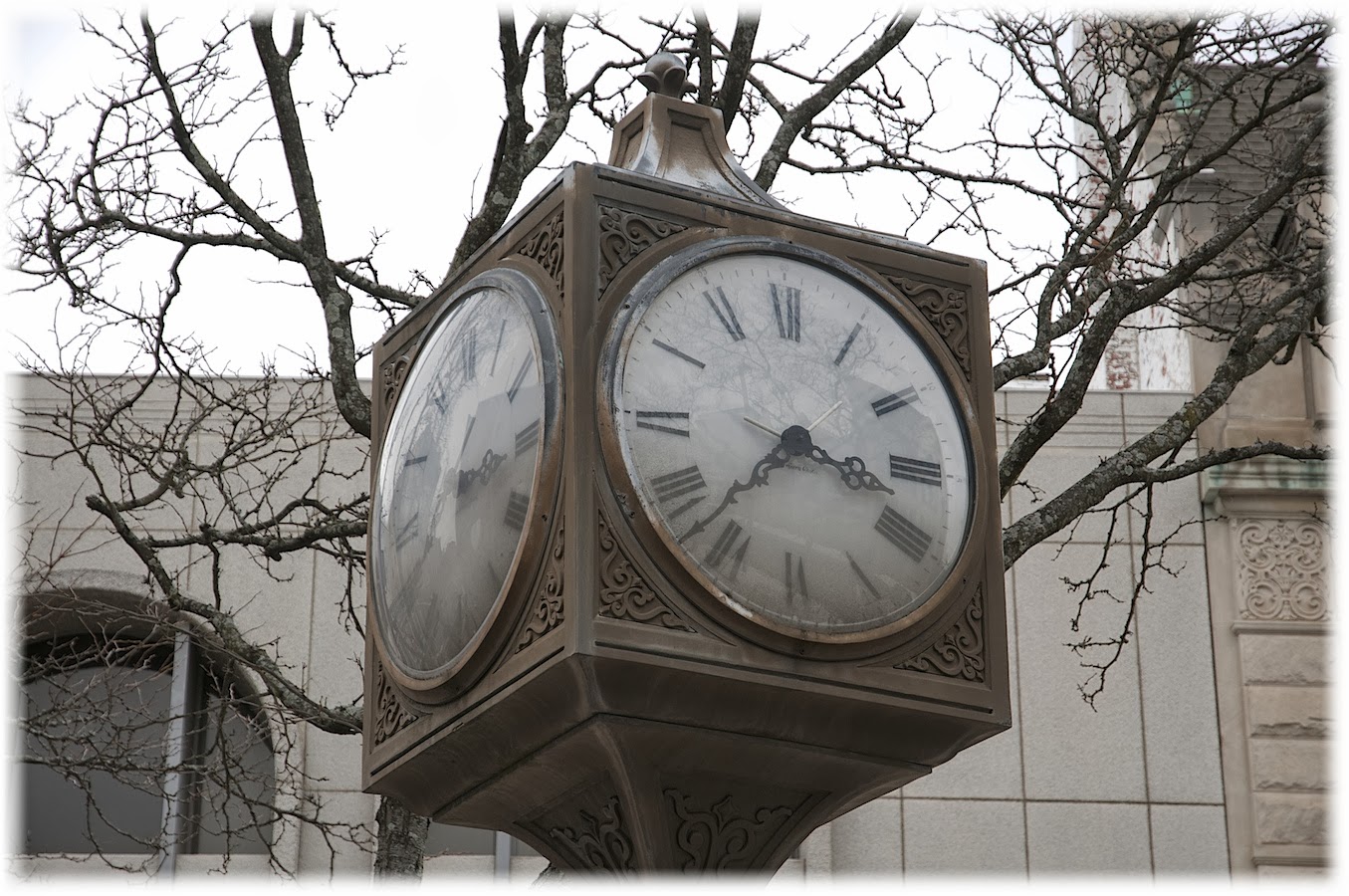 Connecticut Diaries: Courthouse Clock