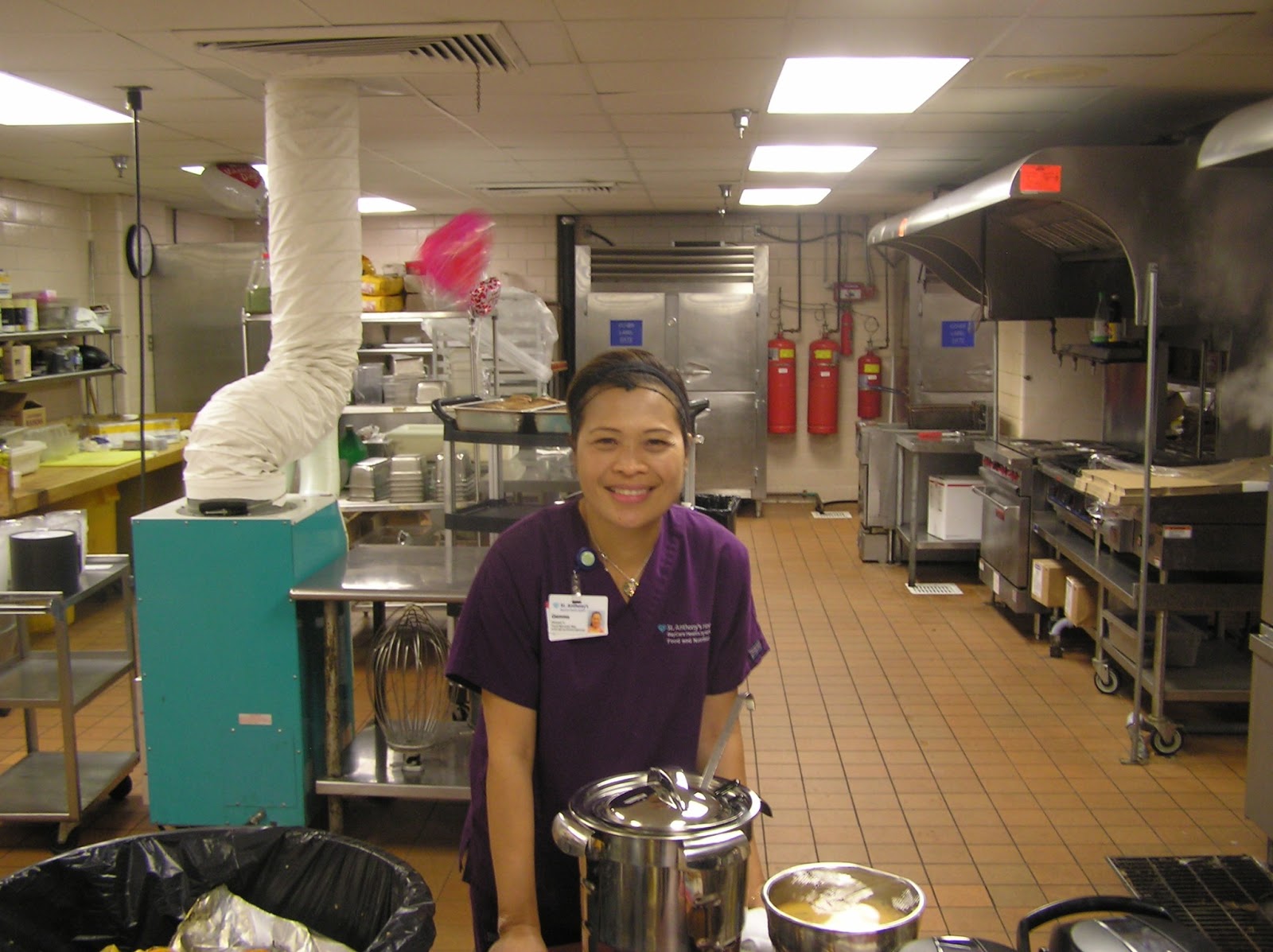 Dat Food And Family Blog: The Hospital Kitchen And Workers
