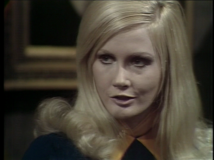 Shadows on the Wall: An Online Dark Shadows Fanzine: Nancy Barrett