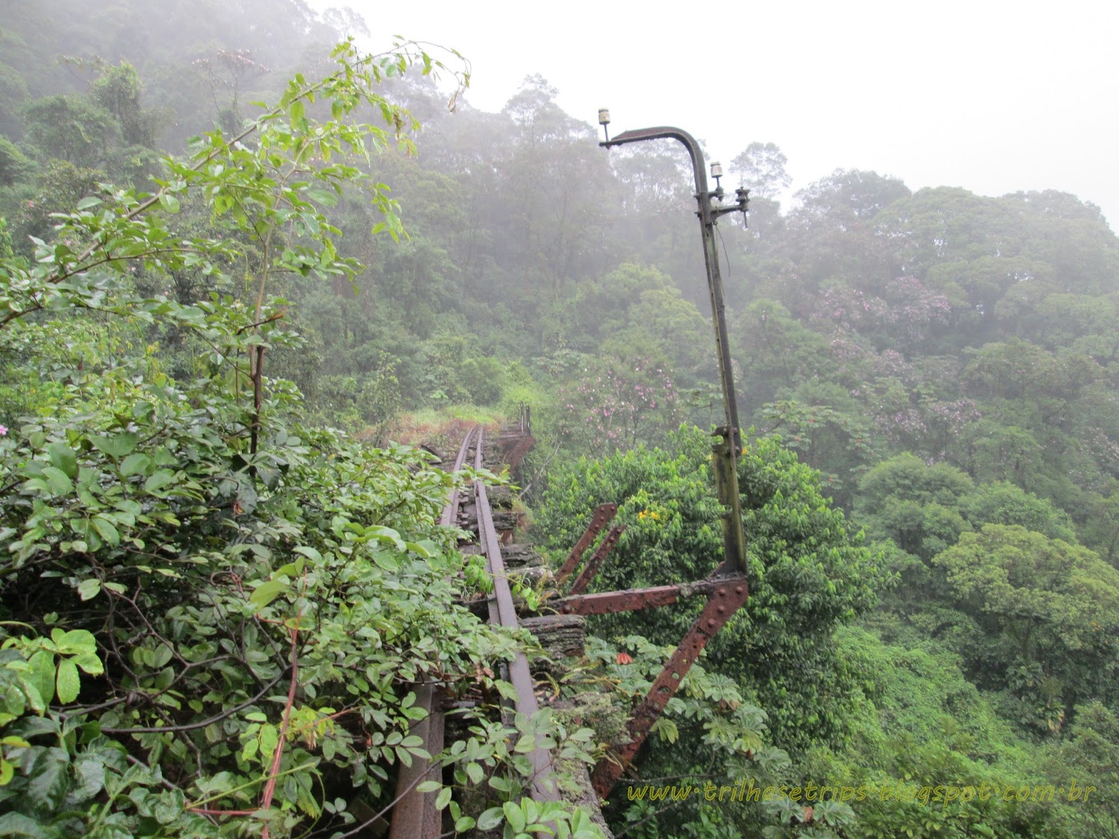 Trilhas, Trips e Relatos de Caminhadas: Relato: 2ª Travessia da linha ...