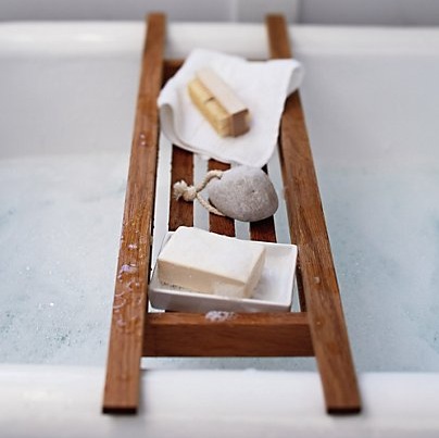 5 of The Best Vintage Style Wooden Bath Racks - Karen Barlow