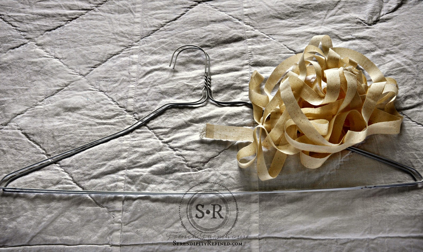 Serendipity Refined Blog: Non-Slip Yarn and Cloth Covered Hanger ...