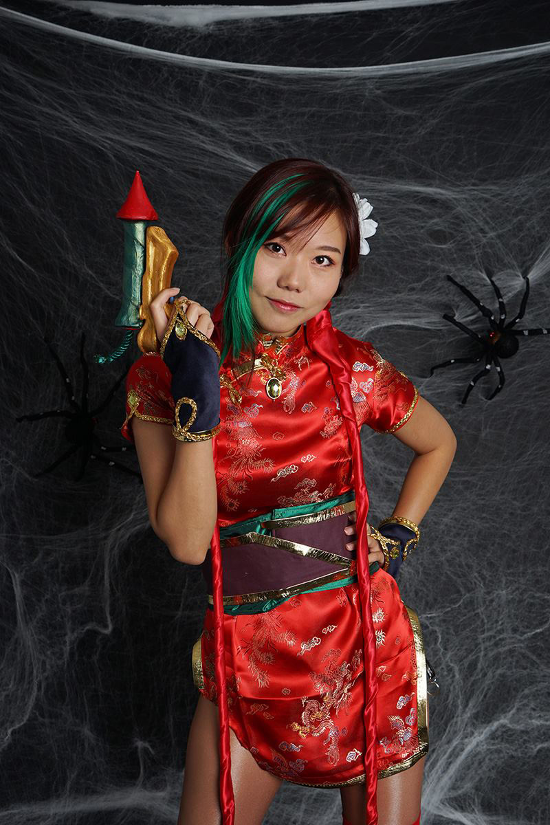 Mia's Workshop: Firecracker Jinx Cosplay
