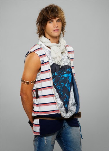 Casi Angeles: La Isla De Eudamon : Simón Arrechavaleta