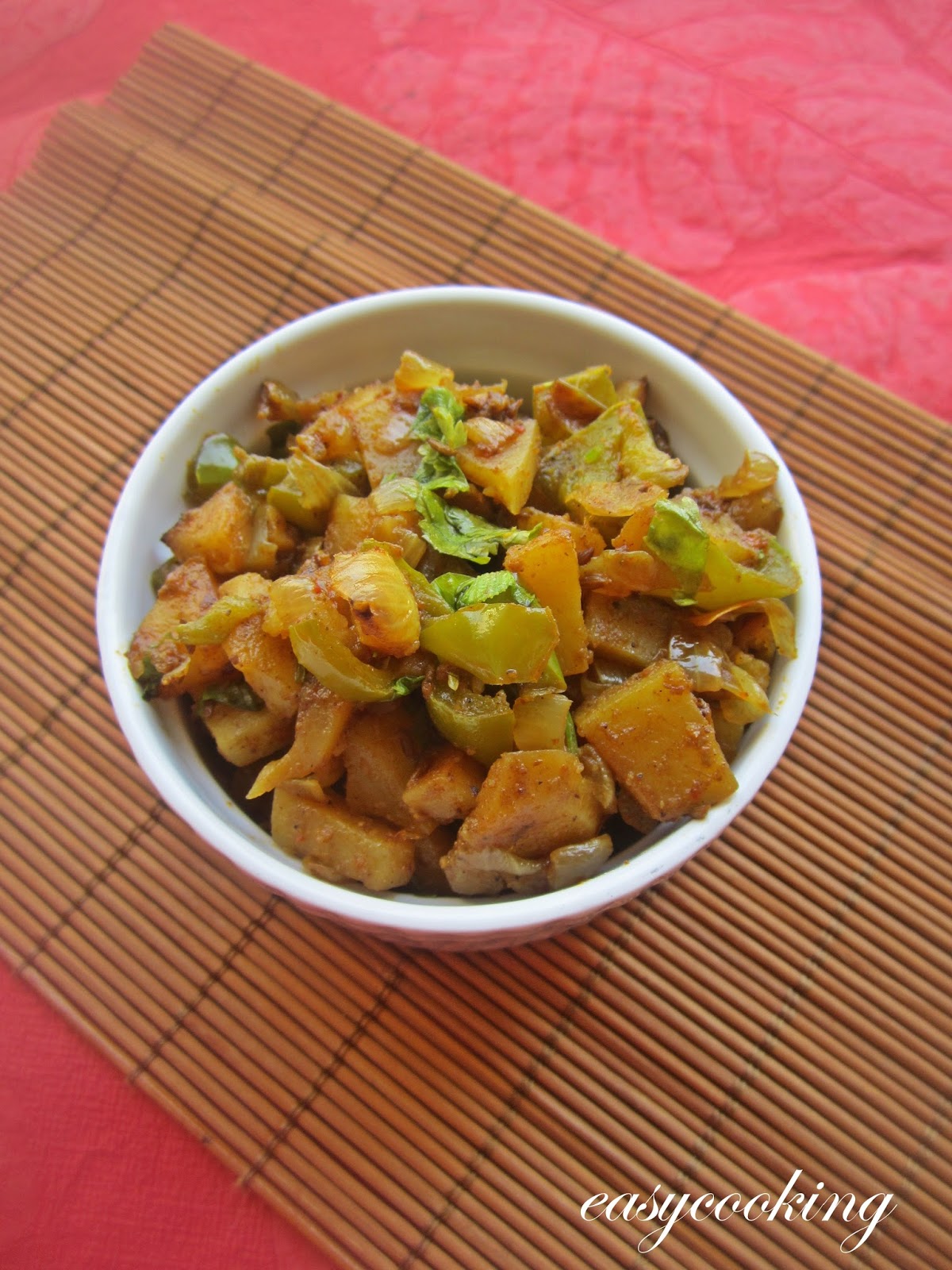 Easycooking: Aloo Capsicum Sabzi | Dry Sabzi for Roti