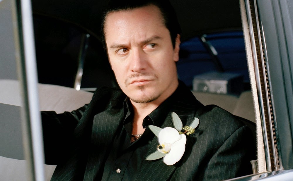 Cinco discos para conhecer lado experimental de Mike Patton