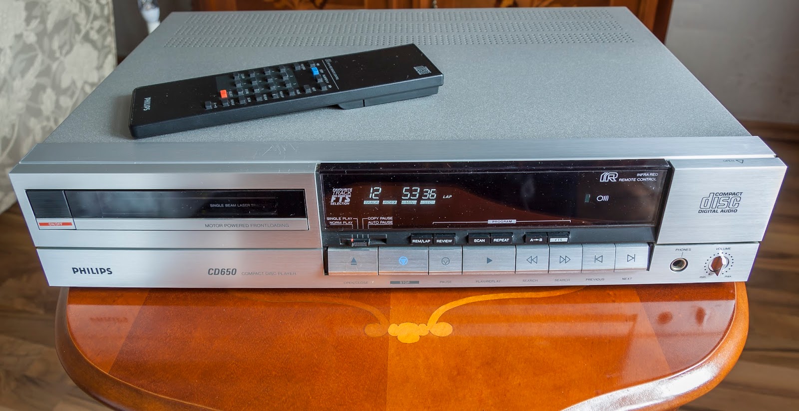 Golden Age Of Audio: Philips CD650 Stereo Compact Disc Player