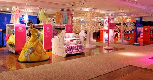 Disney Movie Princesses: The Ultimate Princess Present