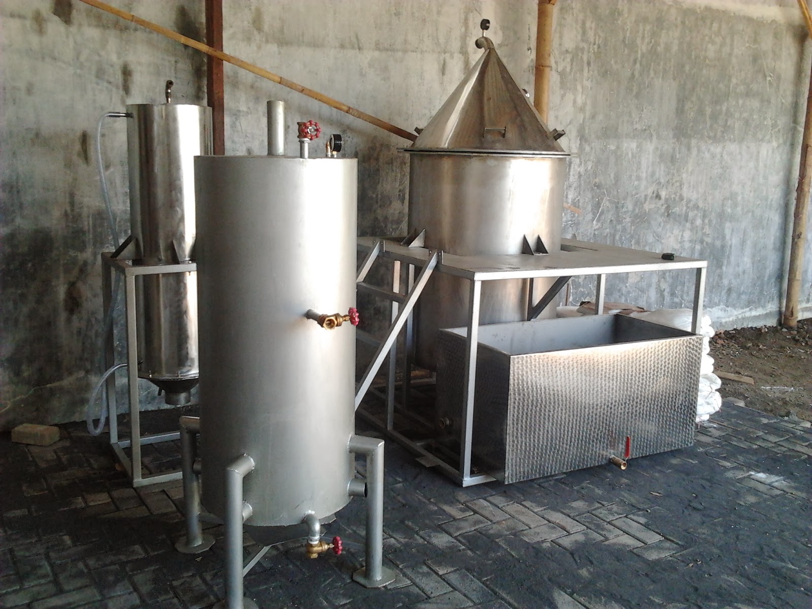 sukses abadi teknik: MESIN DESTILASI