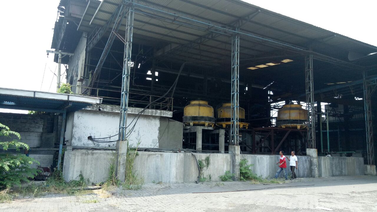 PABRIK BESI di Raya Karang Andong - Gresik