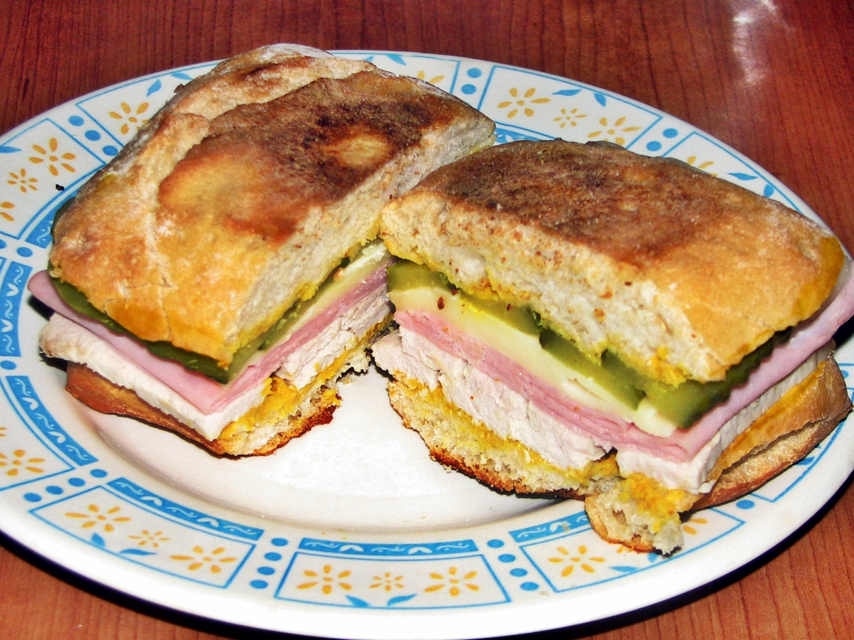 corderete: BOCADILLO CUBANO