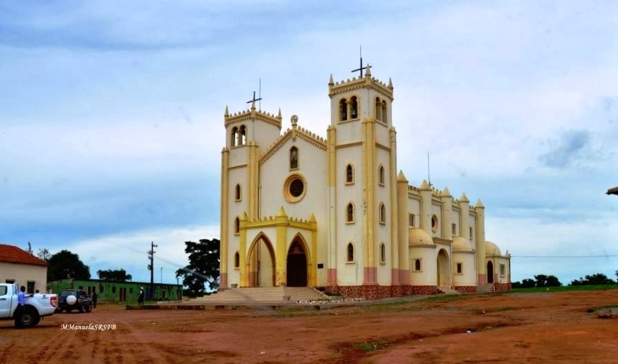 Tukayana: Igrejas da região de Malange