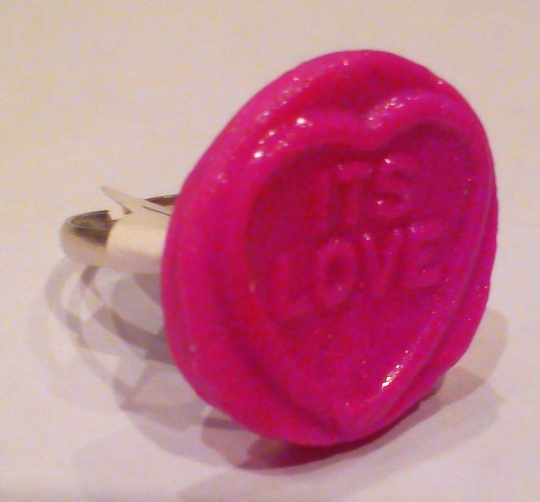 luvlana-creativelife: Kitsch Hand Made Jewellery.x