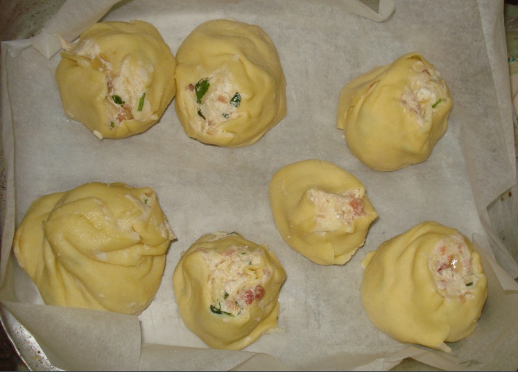 Ragusa turismo: Come preparare focaccia di ricotta e Teste di turco